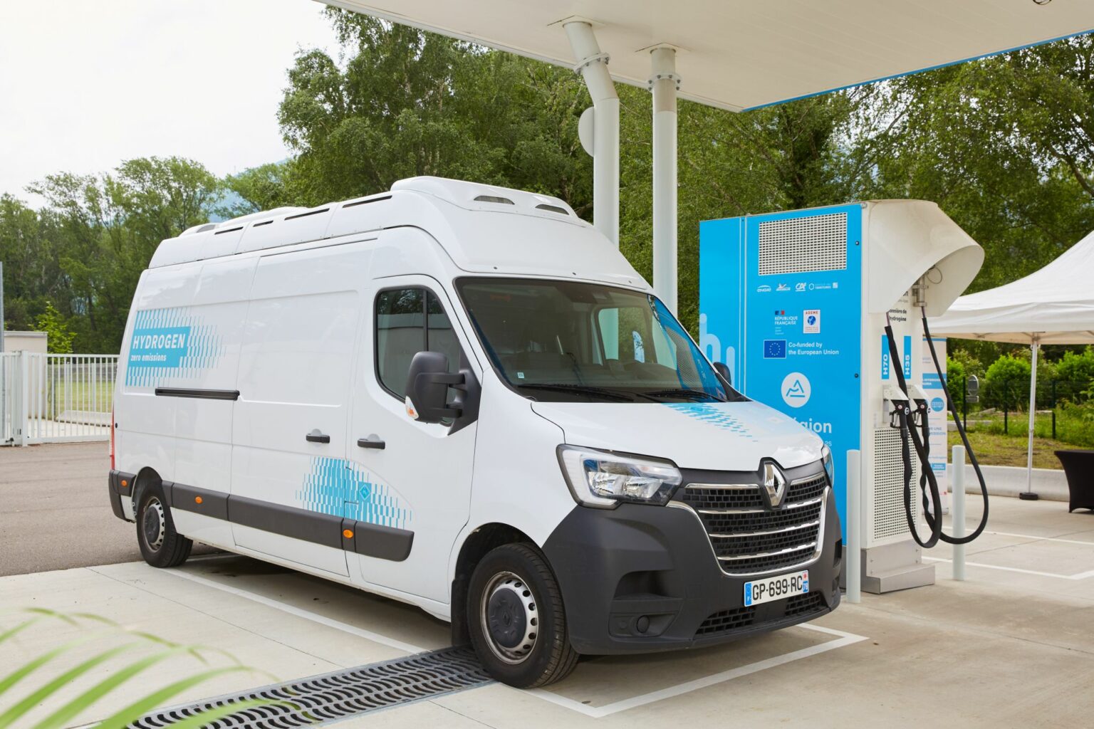 HYMPULSION INAUGURE SA SIXIÈME STATION HYDROGÈNE À SAINT-EGRÈVE (ISÈRE ...